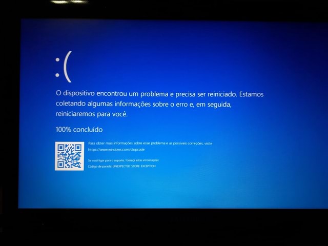 O dispositivo encontrou um problema e precisa ser reiniciado. Estamos ...