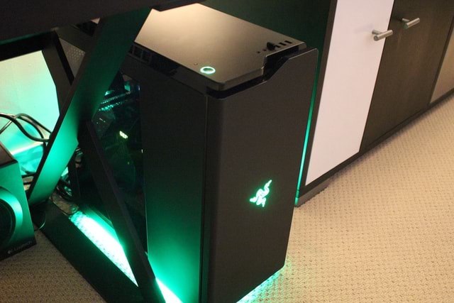 NZXT H440 Razer Case sitting pretty - iFunny Brazil