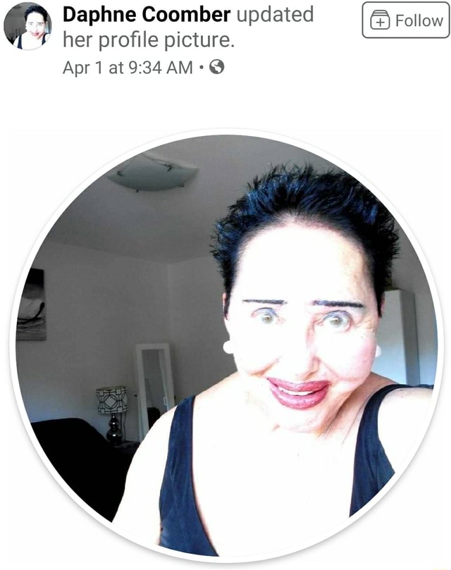 Daphne Coomber updated 4 her profile picture. - iFunny Brazil