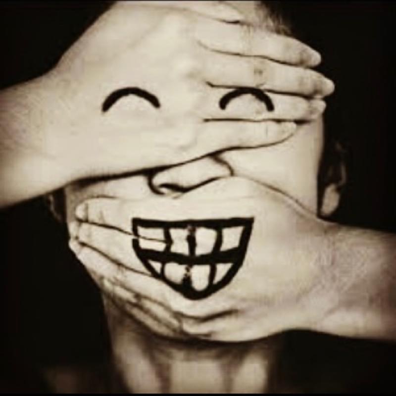 Unsnapped Youtube Aren't you a little out of place here? And everywhere ...